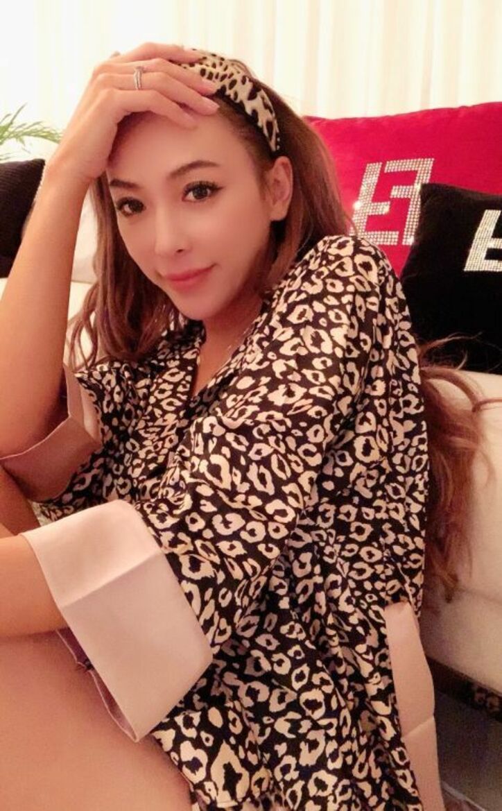 GENKING、ショーパンパジャマ姿を公開「可愛い！」「ステキな格好」の声 | エンタメ総合 | ABEMA TIMES | アベマタイムズ