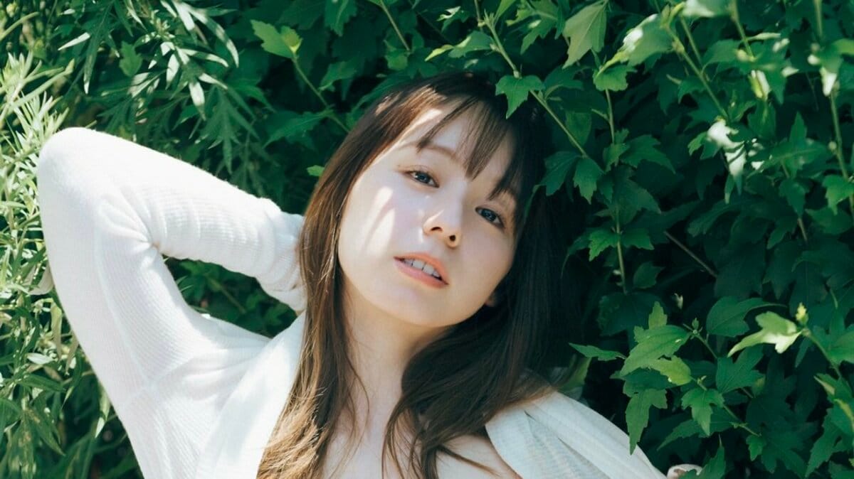 小池里奈の透明感あふれる“柔肌” 『FLASH』登場 | グラビア | ABEMA TIMES | アベマタイムズ
