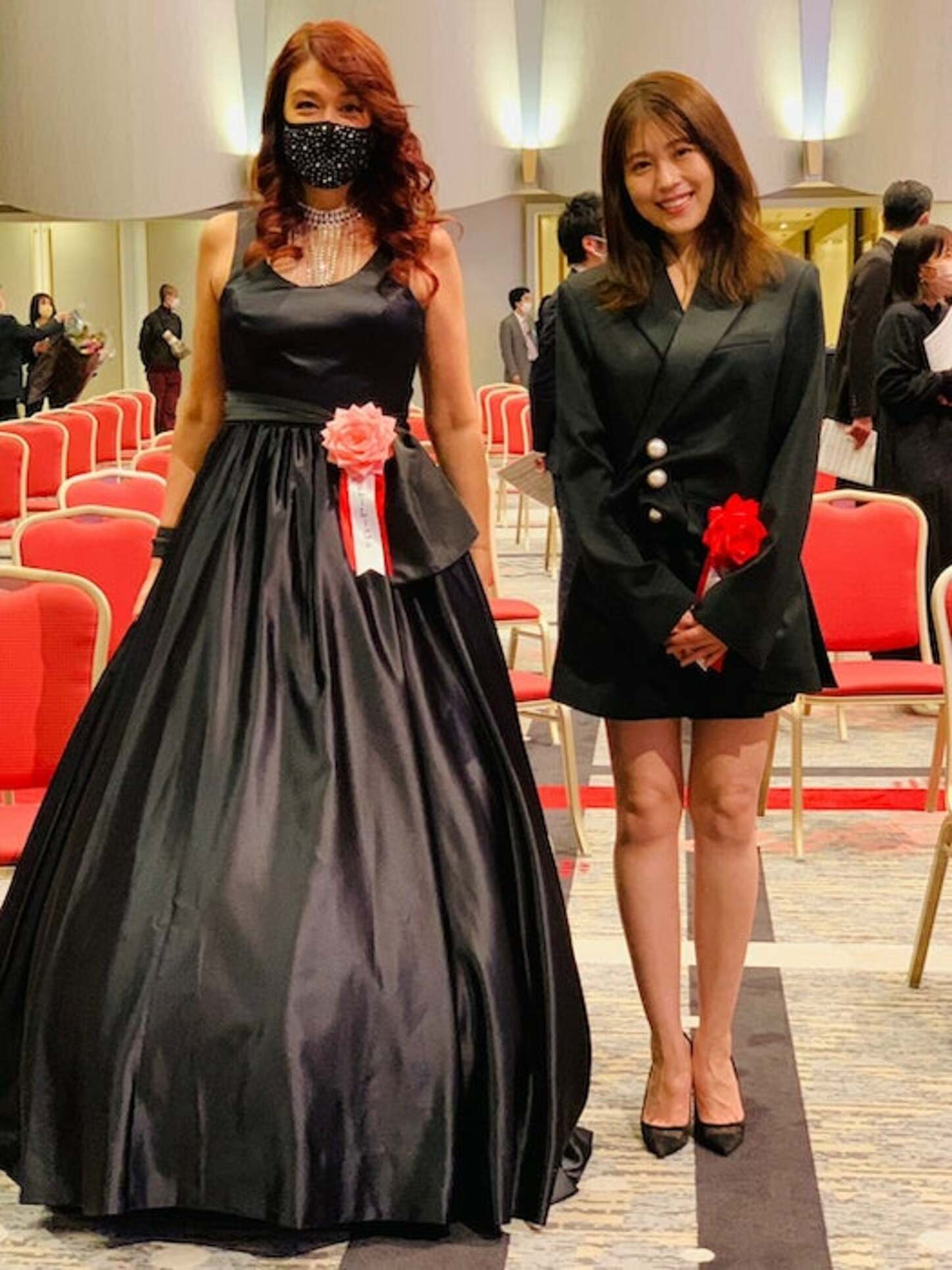 LiLiCo、“脚が綺麗過ぎ”な有村架純との2ショットを公開「素敵な笑顔」 | エンタメ総合 | ABEMA TIMES | アベマタイムズ