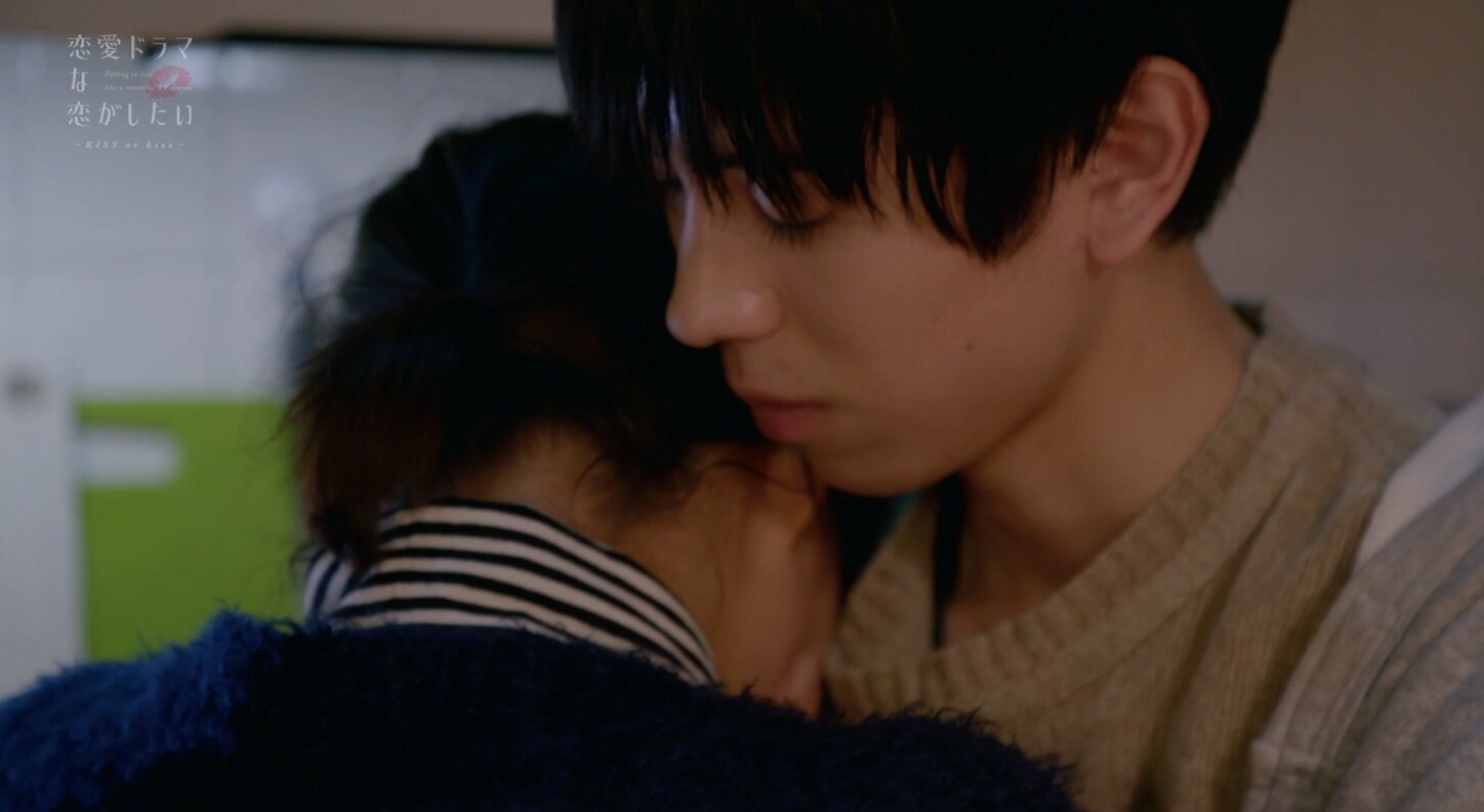 【写真・画像】「俺じゃダメなのかな」年下男子からのバックハグキスに恋心は動く！？『ドラ恋～KISS or kiss～』act.1 1枚目 | ニュース | ABEMA TIMES | アベマタイムズ