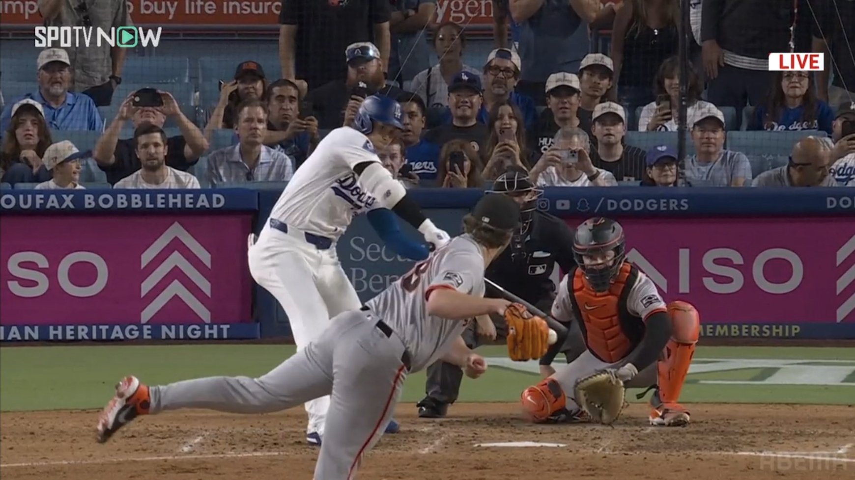 【写真・画像】大谷翔平が“封印”された…「絶対に大谷を三振させる男」の圧巻投球の一部始終 観客ため息「相性悪いな」「打てそうにない」 1枚目 | MLB | ABEMA TIMES | アベマタイムズ