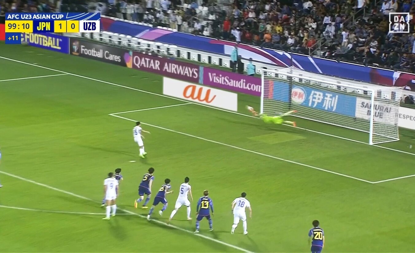 【写真・画像】「神すぎ！」U-23日本代表守護神の“超絶PKストップ”が話題沸騰！ 小久保玲央ブライアンが横っ飛びスーパーセーブで窮地を救った瞬間「この時間に叫んじゃったw」 1枚目 ...