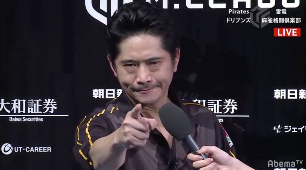 俳優兼プロ雀士・萩原聖人、待望の今期初勝利 プロ2年目がついに“開幕”／麻雀・Mリーグ | ニュース | ABEMA TIMES