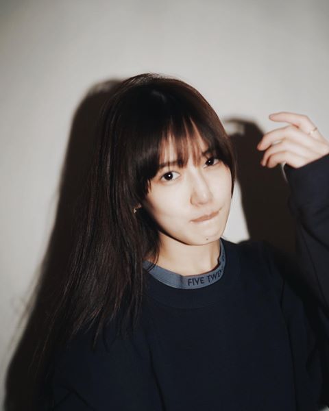 「素でこんなに美人なことある？」E-girls藤井夏恋、すっぴん＆萌え袖姿に称賛の声 | 話題 | ABEMA TIMES | アベマタイムズ