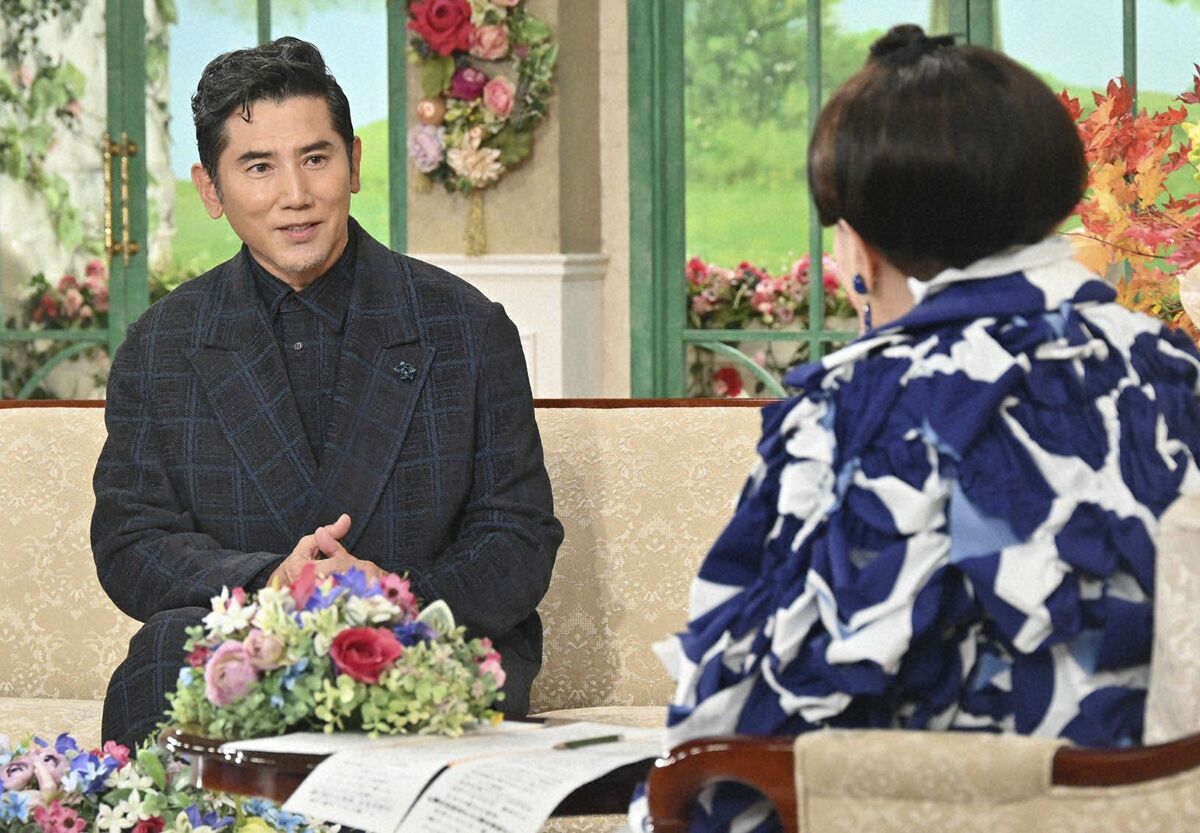 本木雅弘の身長190cmモデル長男に黒柳徹子驚き「随分背が高いね」 | バラエティ | ABEMA TIMES | アベマタイムズ