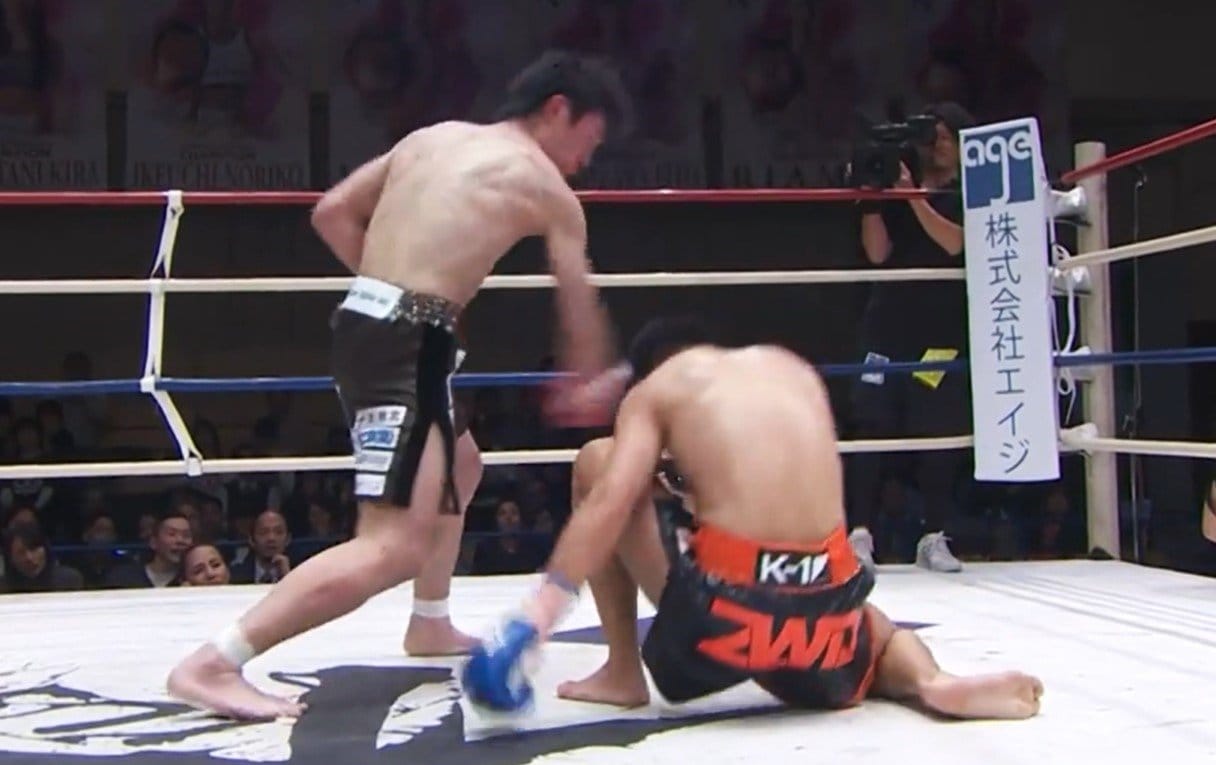 【写真・画像】時間差で“ぐにゃり”崩れ落ちる衝撃KO 戦慄の左ストレートをズドン 階級を超えたタイトルマッチにファン熱狂 3枚目 | 格闘技 | ABEMA TIMES | アベマタイムズ
