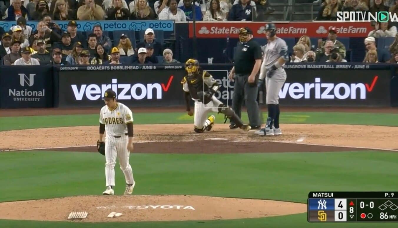 【写真・画像】え、入ってた…！？ パドレス・松井裕樹のボールで“異変”が起きた… 3球三振のヤンキース主砲・ジャッジの“動き”が話題に 「なんだこのすげえ左腕」「NPB通算250S達成して ...