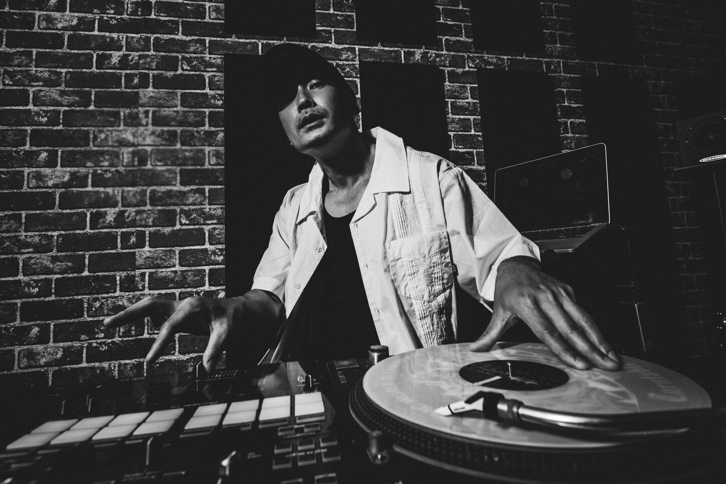 DMC世界チャンプ DJ IZOHとプロデューサー NAOtheLAIZAの世界水準な新作『Search』が本日デジタルリリース ...
