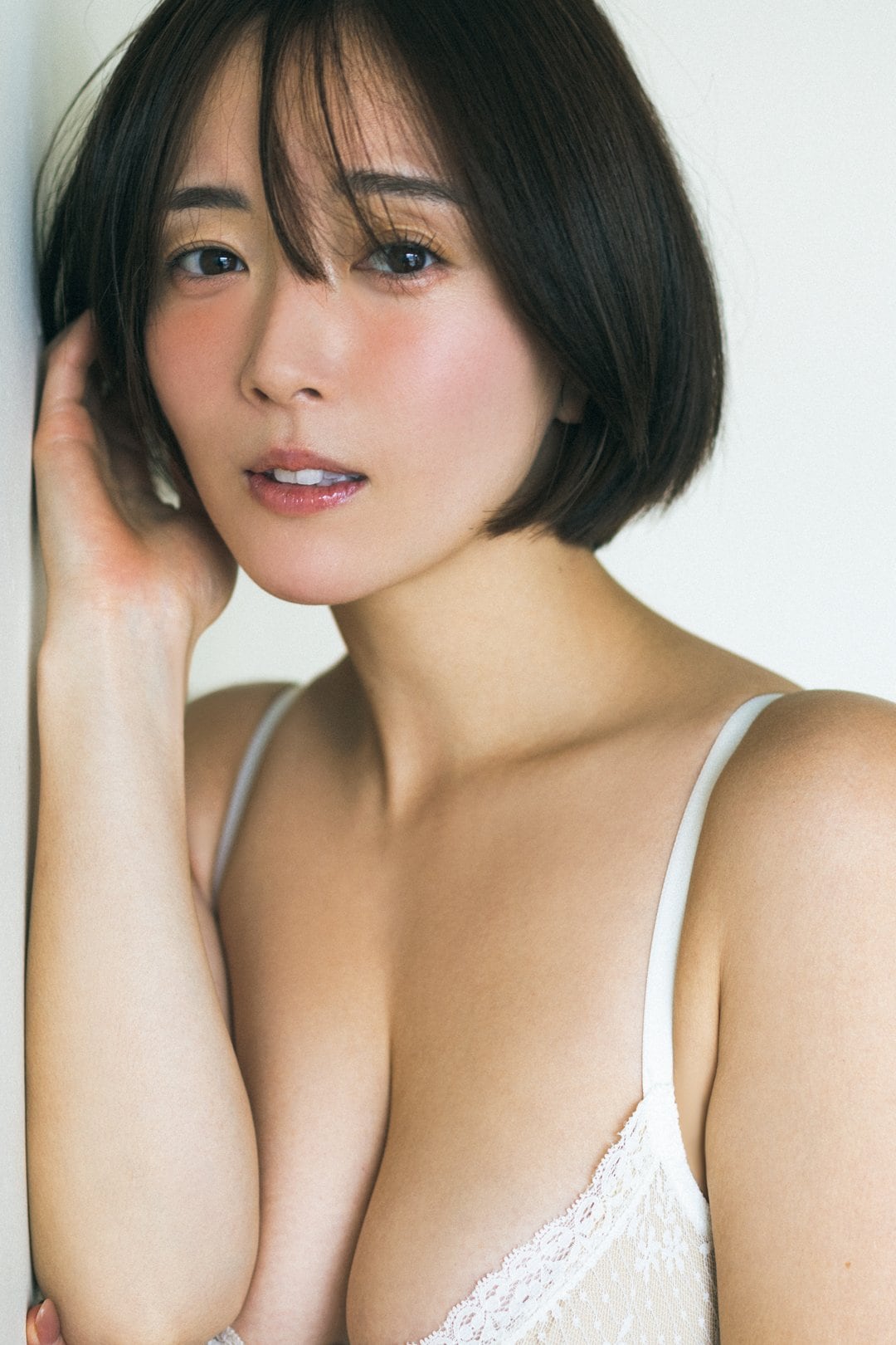 【写真・画像】園都、“同棲グラビア”に挑戦 理想は「『愛してるよ』と言ってくれる人」 『FLASH』登場 3枚目 | グラビア | ABEMA TIMES | アベマタイムズ