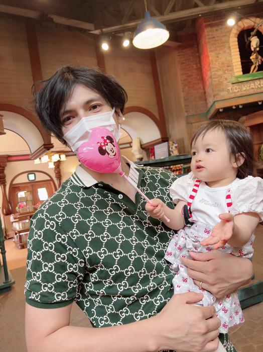 川崎希、TDLで娘が一目惚れしたもの「宝物になりました」 | 話題 | ABEMA TIMES