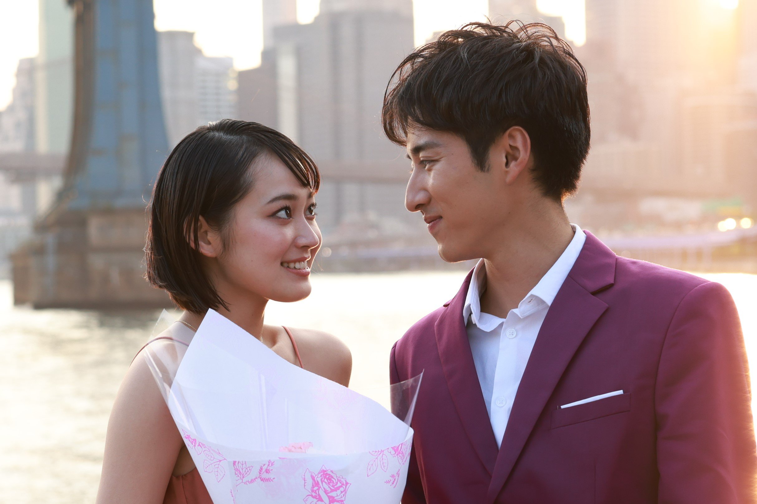共演者との禁断のお泊まりに「イケない事なんじゃ」色っぽ俳優と演技派女優、突然のチャンスにソワソワ 恋愛 Abema Times アベマタイムズ 