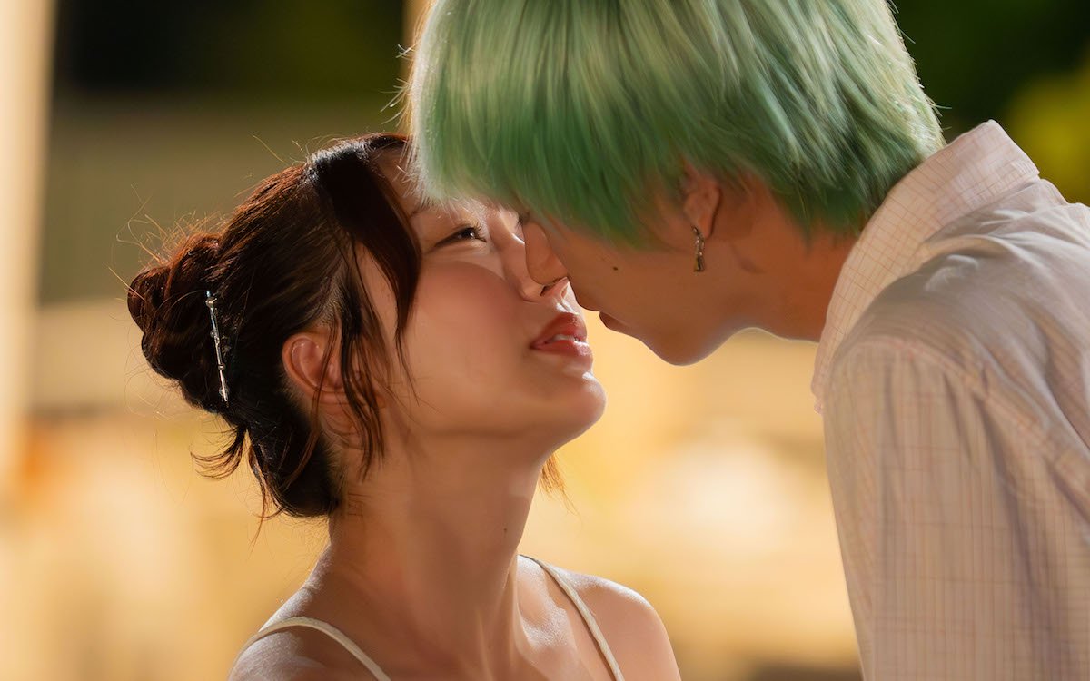 「2年間で300人斬り」26歳セクシー女優の“おねだりキス”に衝撃「え〜長い！」 | バラエティ | ABEMA TIMES | アベマタイムズ