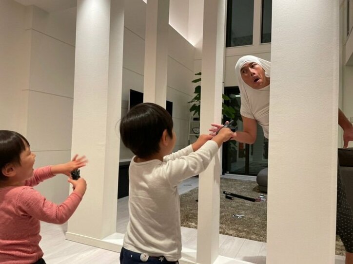 ココリコ・遠藤の妻、夫と子ども達が考えた遊びにツッコミ「違う遊びにして欲しかったよ？」 エンタメ総合 Abema Times アベマタイムズ 