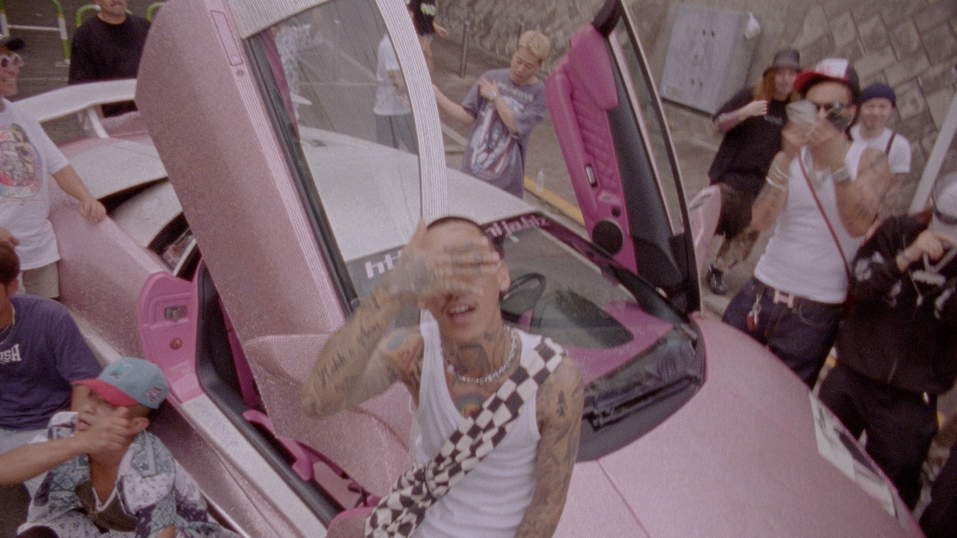 千葉雄喜、ファースト・アルバム『STAR』より、STILLZによる「パンパンなフロア」MVを公開。さらに”STAR”× ...