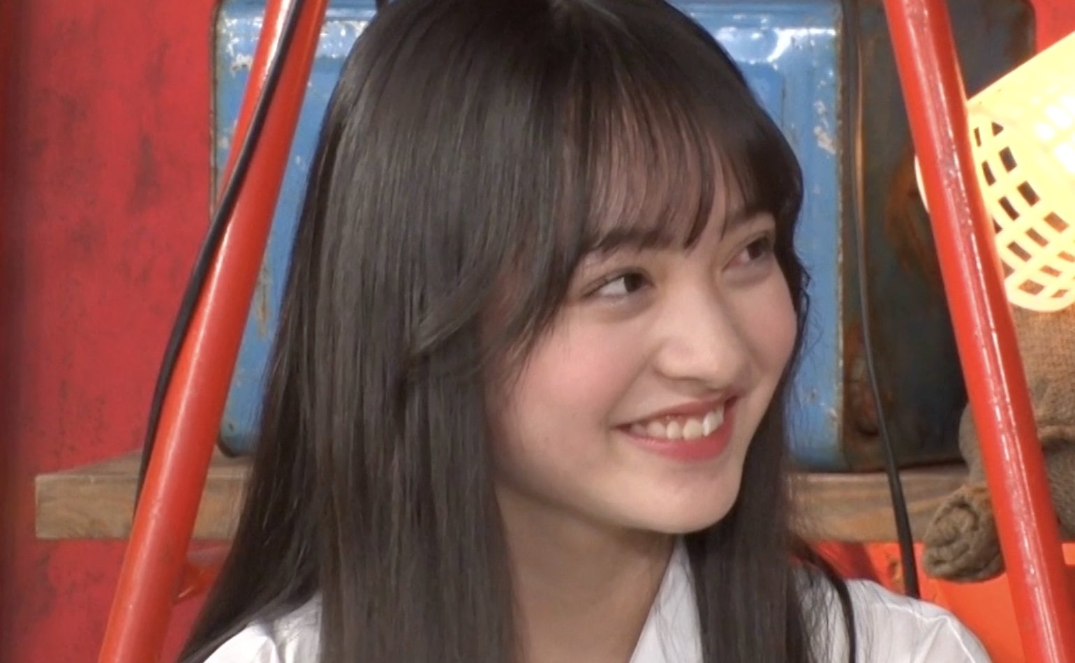 【写真・画像】日本一可愛い中学生の幼少期の写真に絶賛の声「スカウトする」「可愛い」 1枚目 | バラエティ | ABEMA TIMES | アベマタイムズ