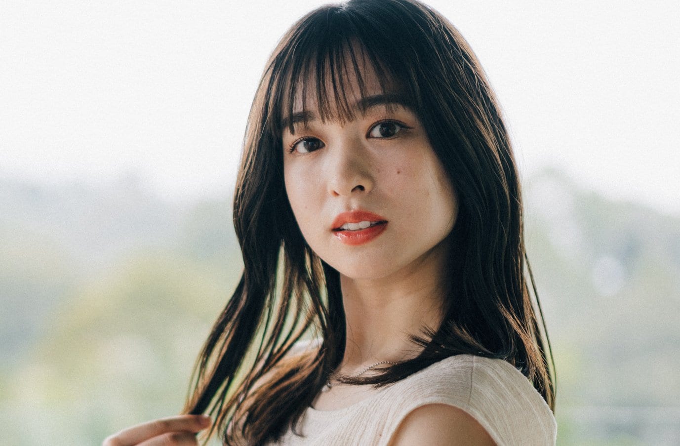 【写真・画像】「絶対モテる」「かわいいいな～」白ワンピがまぶしい清楚系グラドルにメロメロ 見取り図・盛山も太鼓判 2枚目 | 恋愛 | ABEMA TIMES | アベマタイムズ