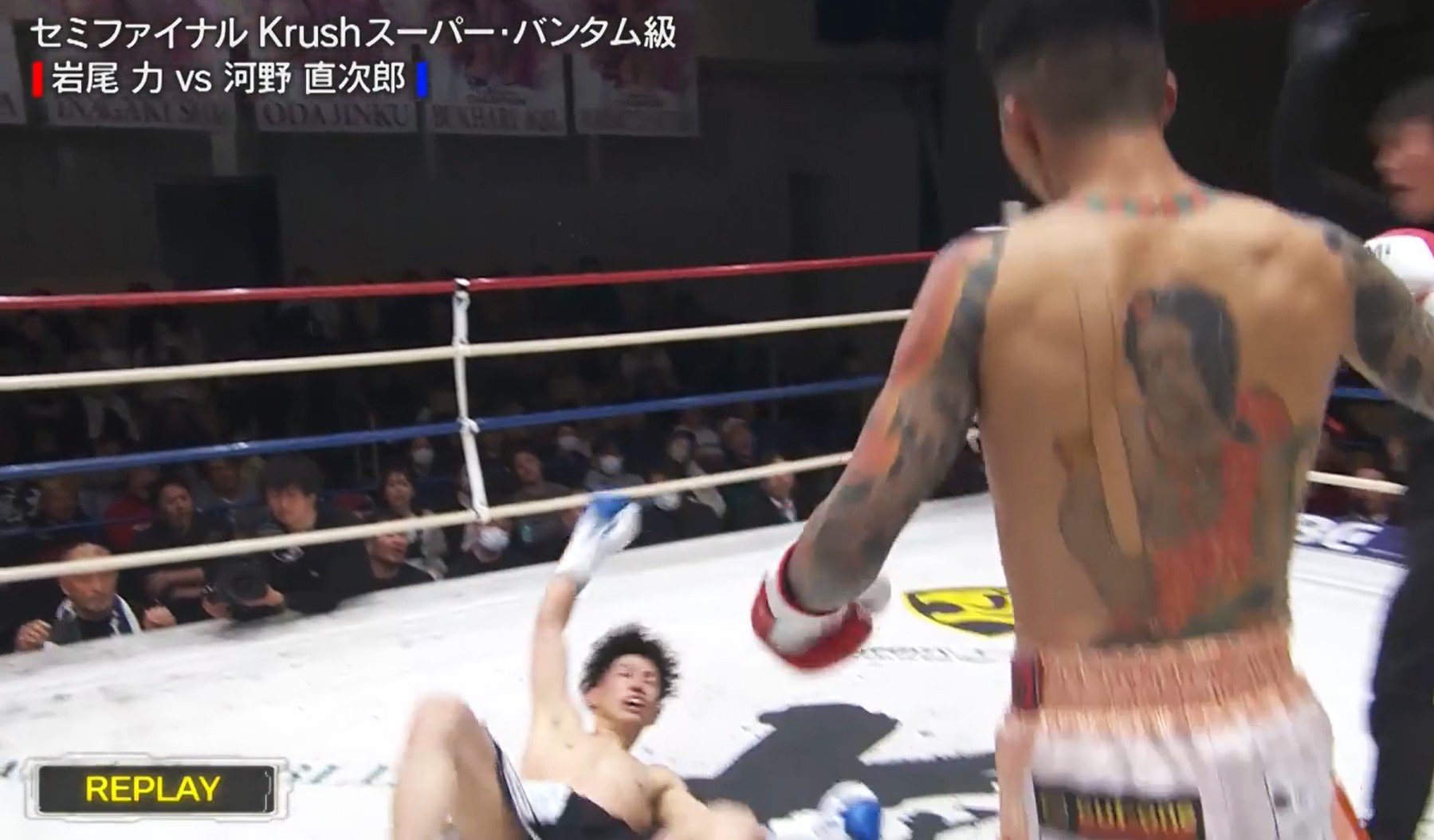 【写真・画像】「タオル投げて」衝撃の3ダウンKOにファン騒然 「もうダメだ…」放送席からも心配の声 2枚目 | 格闘技 | ABEMA TIMES | アベマタイムズ