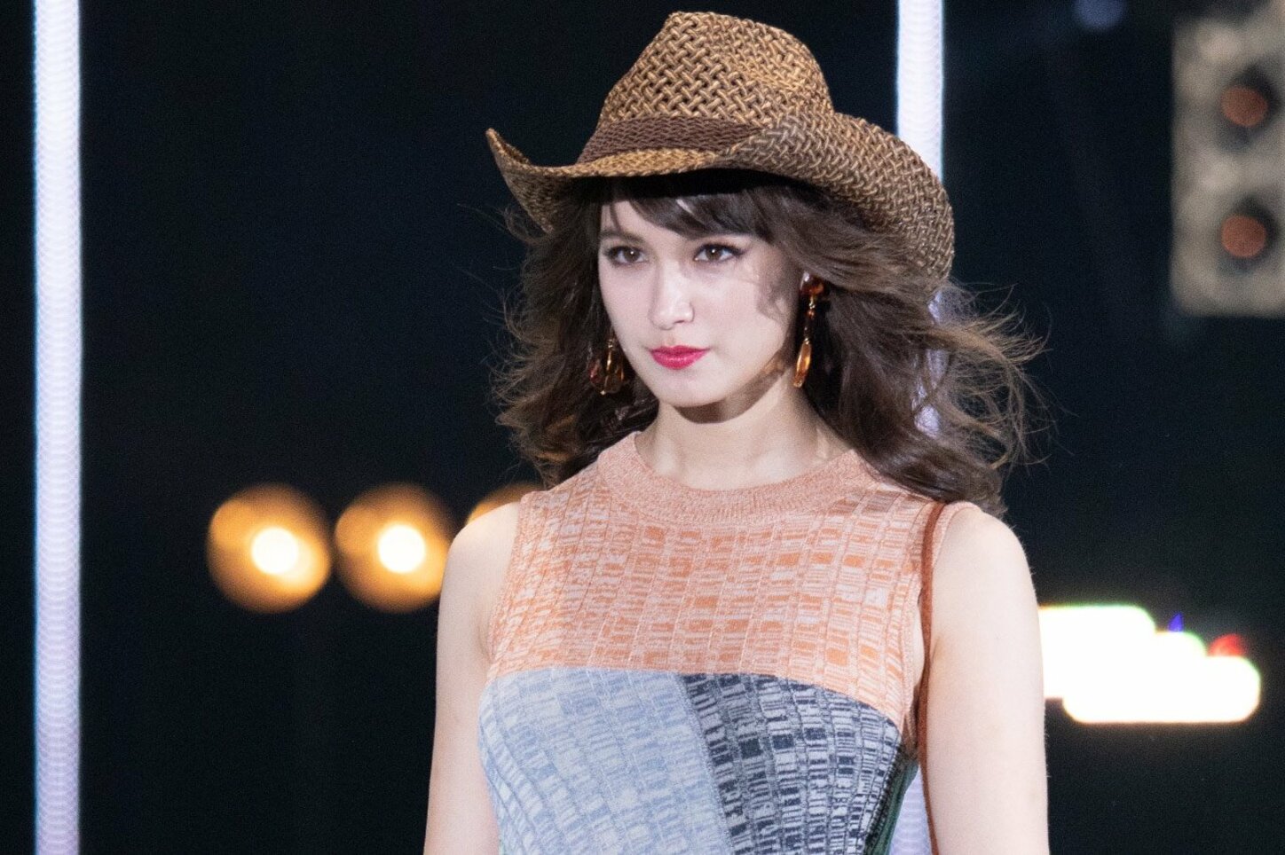 山田優が圧巻のスタイルで存在感放つ！ 人気モデルが一堂に『TGC』【画像集】 | その他 | ABEMA TIMES