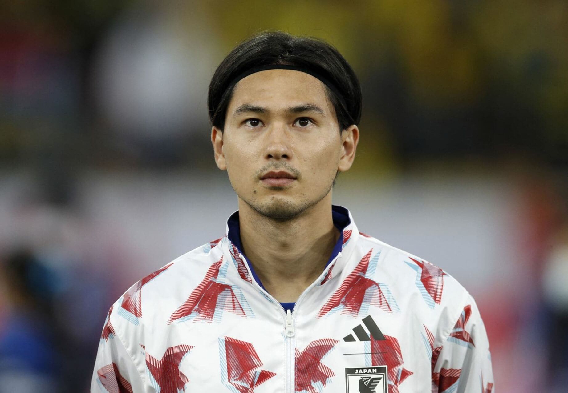 サッカーのヘアバンドはなぜつける？ルールや付け方、種類は？ | ABEMA TIMES | FIFA ワールドカップ 2022 完全ガイド by ABEMA