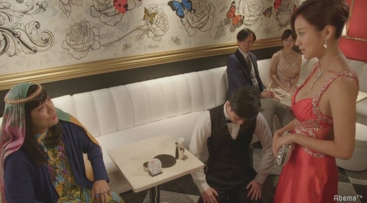 【写真・画像】柳ゆり菜、キャバ嬢役に挑戦！「負けたら脱ぐ」ガチンコゲーム登場 2枚目 | ドラマ | ABEMA TIMES