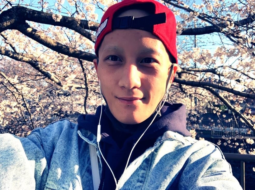 Nosuke、花見に出かけ公開した自撮りに「笑顔も桜も素敵」「イキイキしてる」の声 | 話題 | ABEMA TIMES