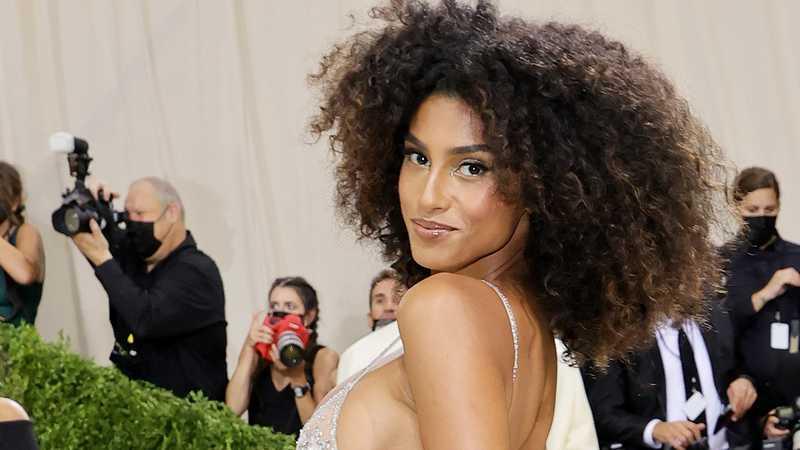 モロッコルーツの「最強セクシーモデル」、W杯代表をめっちゃ応援していた | Qoly | FIFA ワールドカップ 2022 完全ガイド by ABEMA