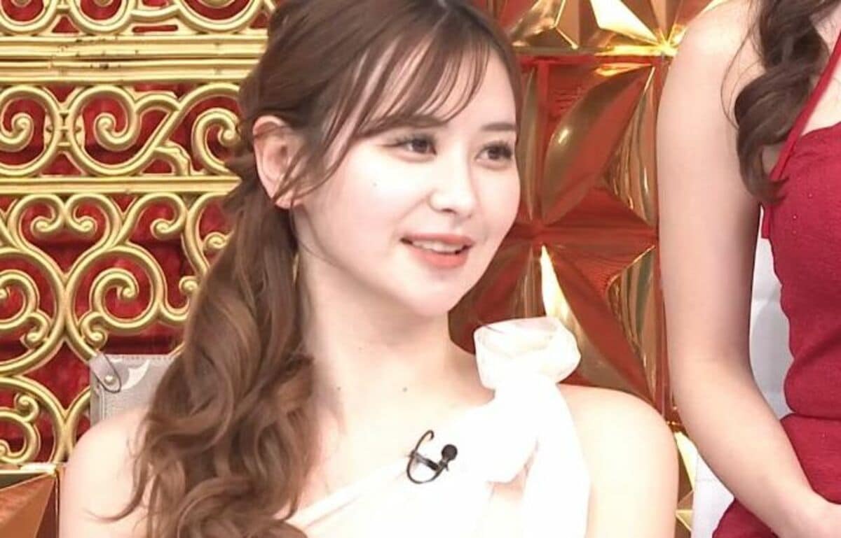 【写真・画像】ギャンブルにハマるHカップ美女キャバ嬢「来月の給料6,000万円いただけるので…」全部ぶっこみ宣言 1枚目 | バラエティ | ABEMA TIMES | アベマタイムズ